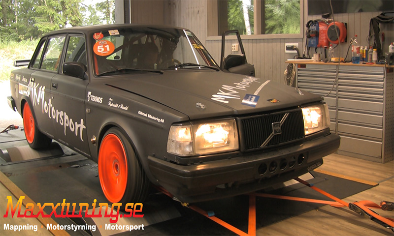 Tuning 692WHP Volvo 240 Turbo MaxxECU V1 - Maxxtuning AB